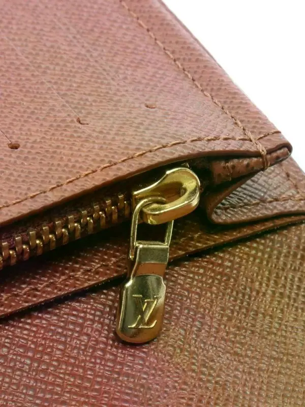 LOUIS VUITTON 2010s Brazza Monogram Bi-fold Wallet