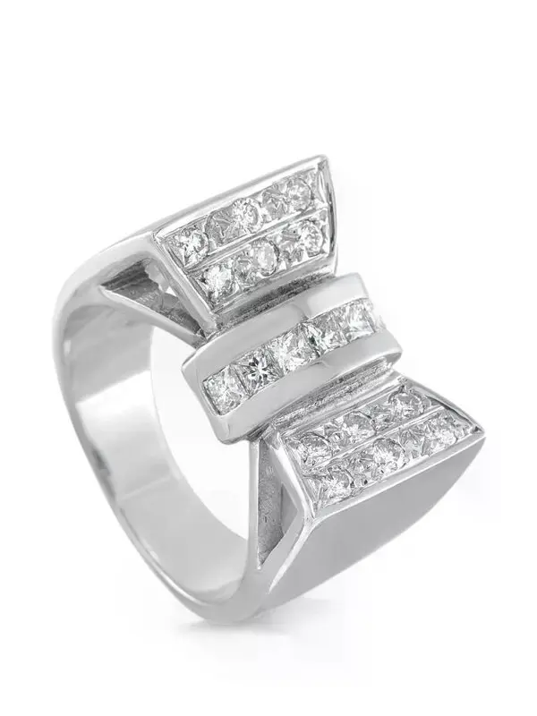LB EXCLUSIVE 14k White Gold Diamond Bow Ring