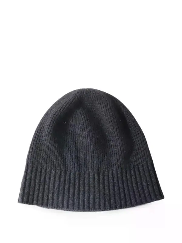 Burberry Knitted Logo-plaque Beanie Hat