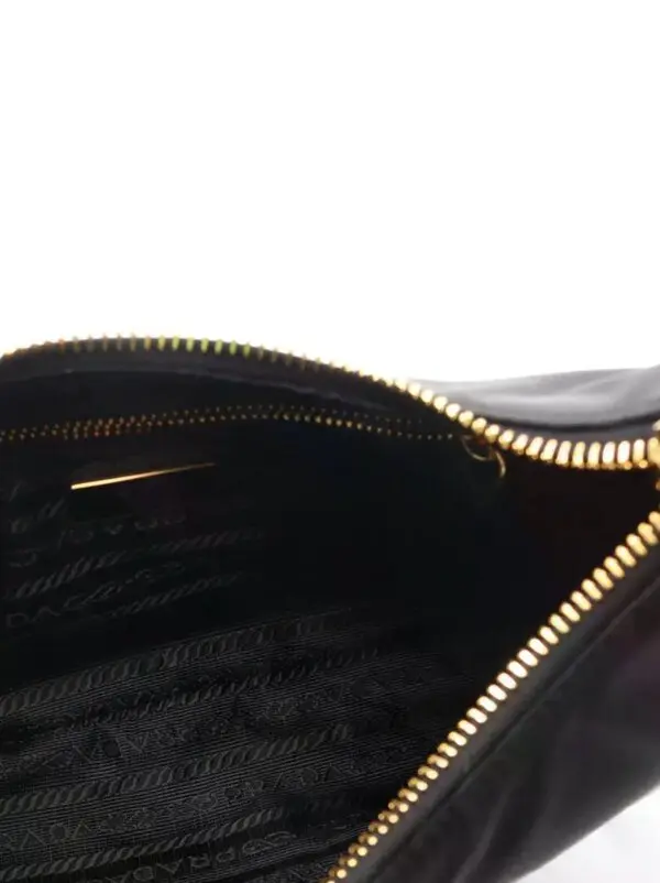 Prada Re-edition 2005 Shoulder Bag - Black