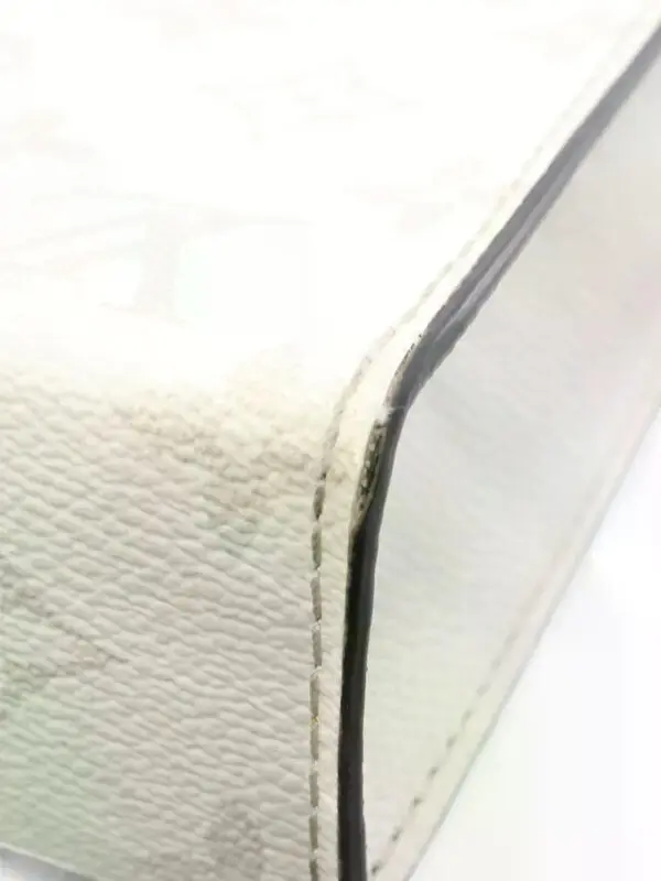 LOUIS VUITTON 2000s Taigarama Gaston Shoulder Bag