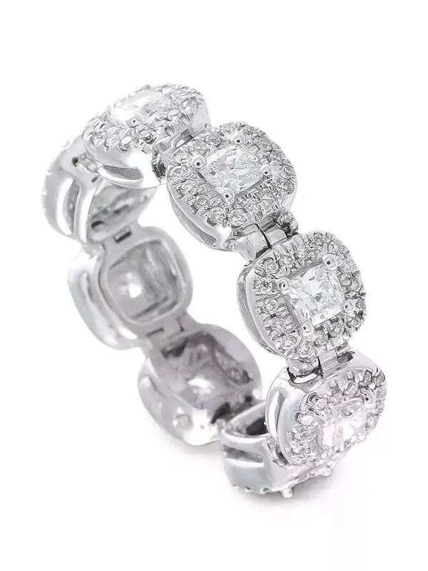 LB EXCLUSIVE Diamond Halo Ring