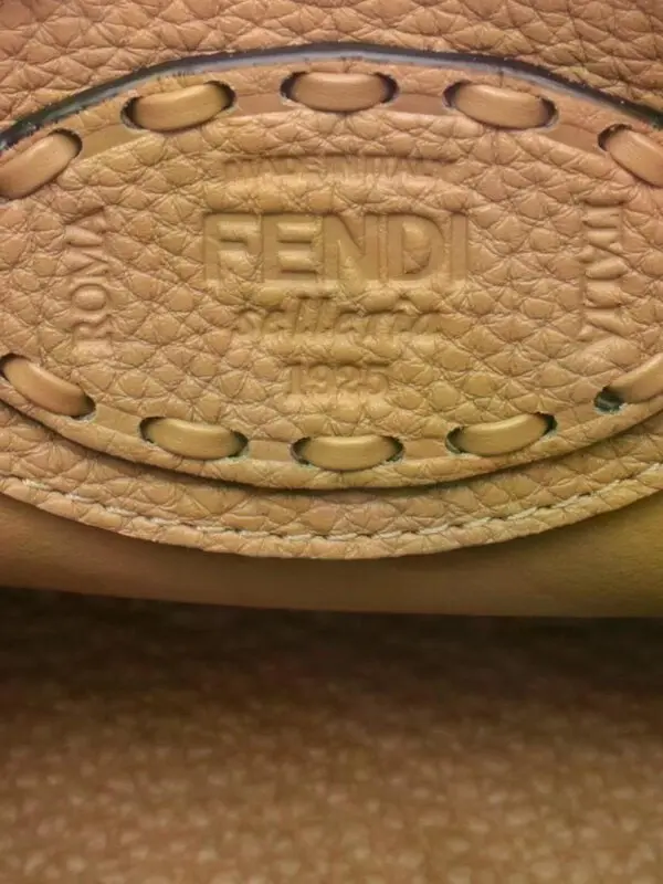 Fendi Selleria Tote Bag - Neutrals