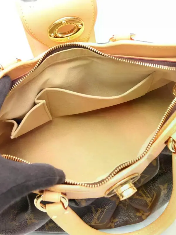 LOUIS VUITTON 2009 Pm Boetie Monogram Tote Bag