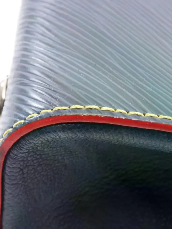 LOUIS VUITTON 2017 Twist Epi Two-way Handbag