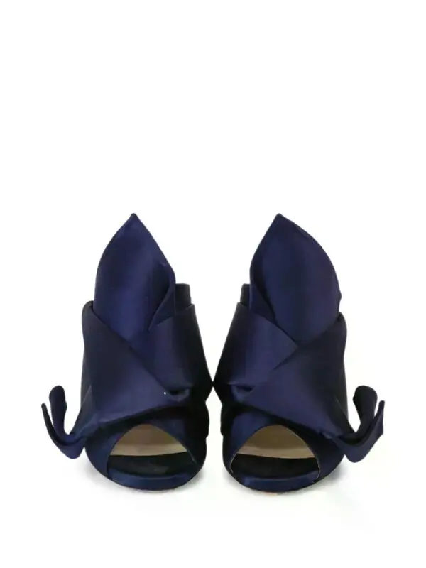 N°21 Satin Knot Mules