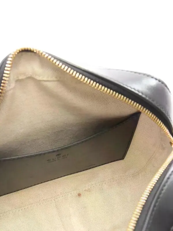 Gucci Matelassé Shoulder Bag