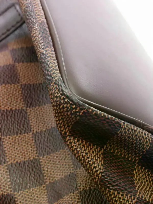 LOUIS VUITTON 2005 Chelsea Adjustable-strap Shoulder Bag