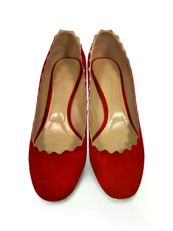 Chloé Lauren Scalloped Pumps