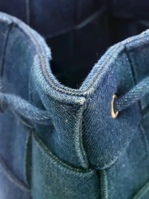 Bottega Veneta Small Cassette Bucket Bag - Blue