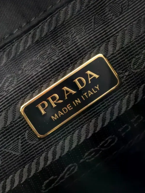 Prada 1978 Re-edition Bucket Bag - Black