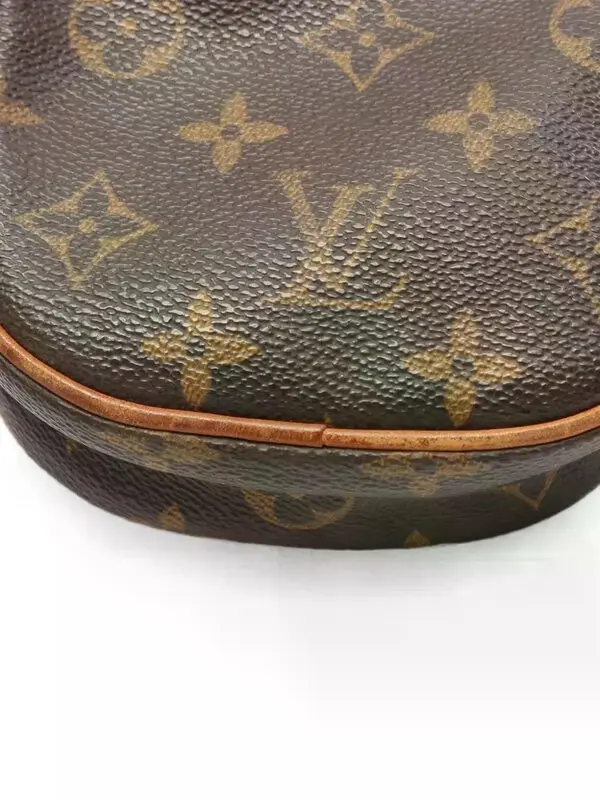 LOUIS VUITTON 2004 Pochette Gange Monogram Messenger Bag