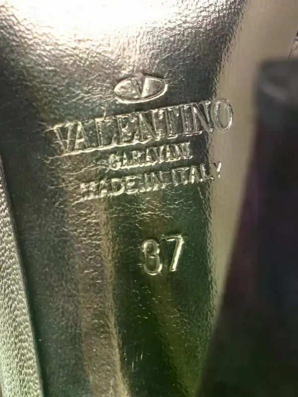 Valentino Garavani T-strap Sandals