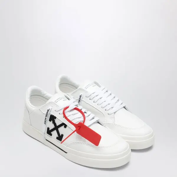 OFF-WHITE™ Black Vulcanized Low Sneakers