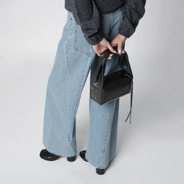 MAISON MARGIELA Box East West Small Bag In Leather