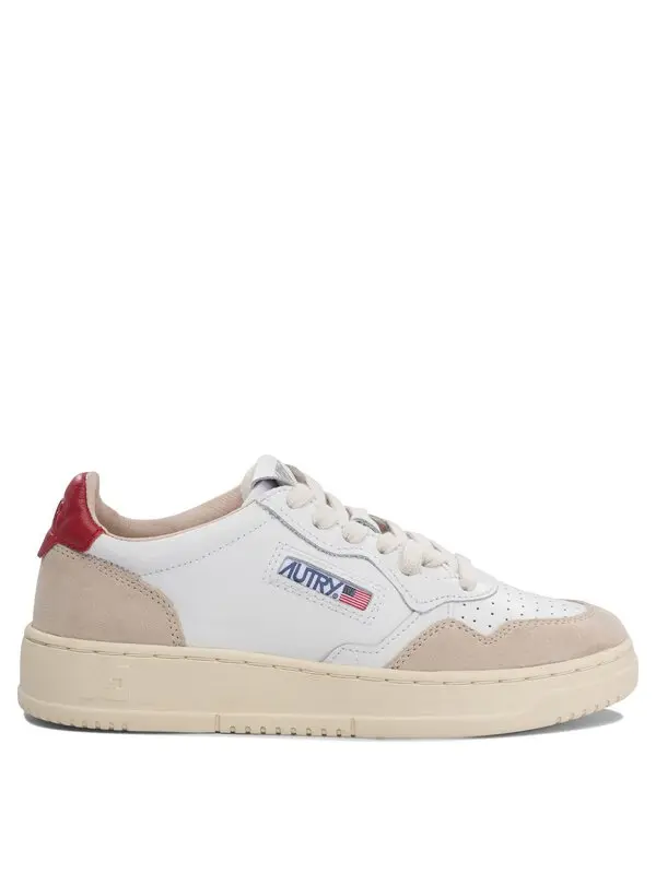 AUTRY Medalist Low Top Sneakers - White