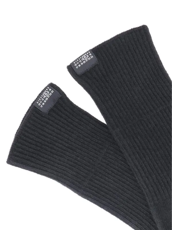 MAISON MARGIELA Wool Gloves