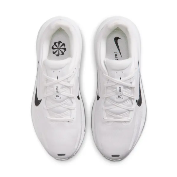Nike Quest Road Running Shoes