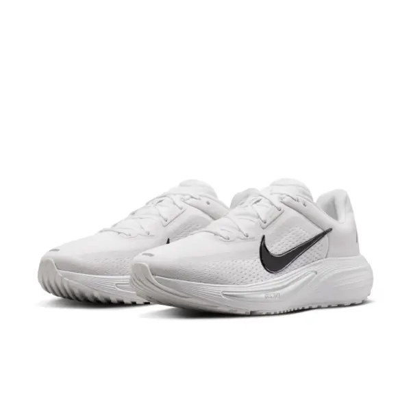 Nike Quest Road Running Shoes