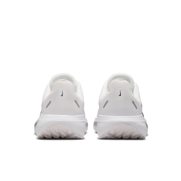 Nike Quest Road Running Shoes