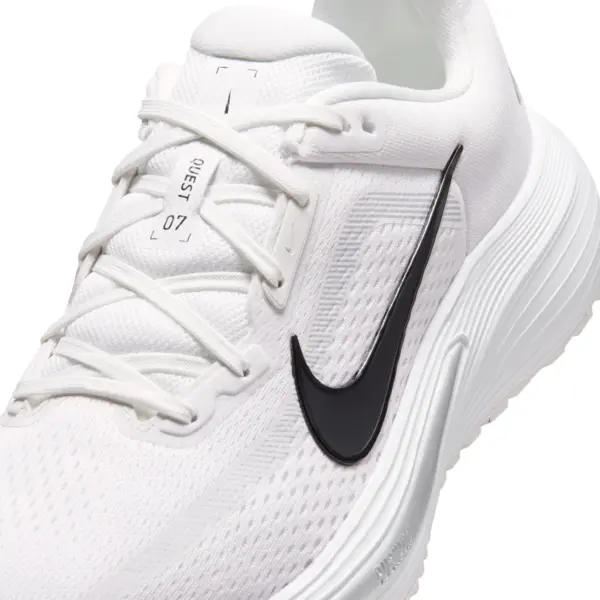 Nike Quest Road Running Shoes