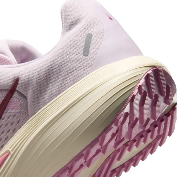 Nike Quest Road Running Shoes