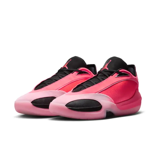 JORDAN Triangle Basketball Shoes