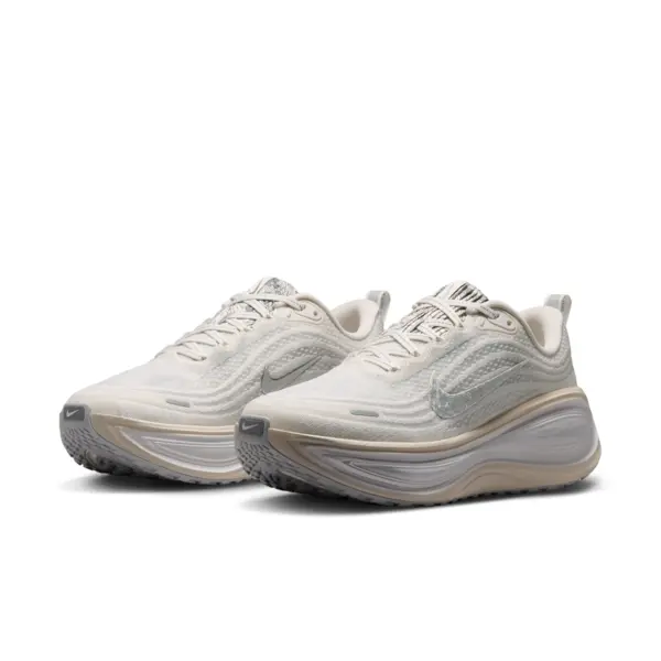Nike Vomero Plus Se Road Running Shoes