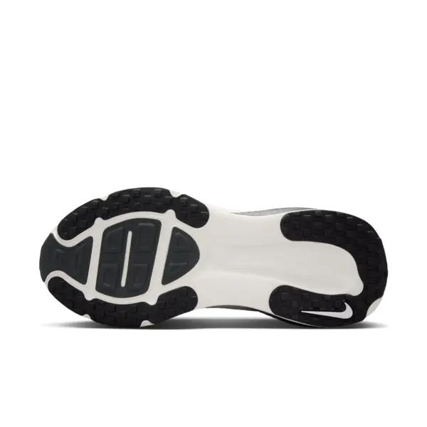 Nike Vomero 18 Road Running Shoes - White