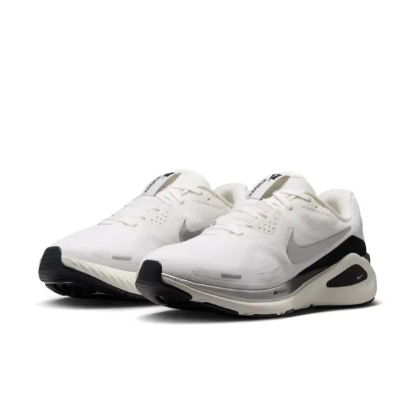 Nike Structure 26 Road Running Shoes