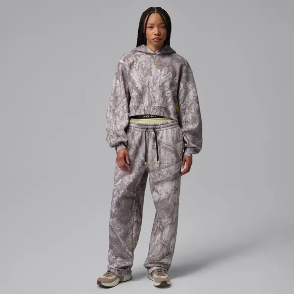 JORDAN Brooklyn Realtree Cropped Pullover Hoodie
