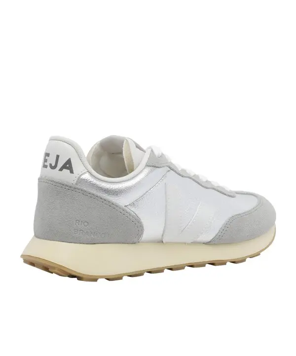 VEJA Lace-up Sneakers