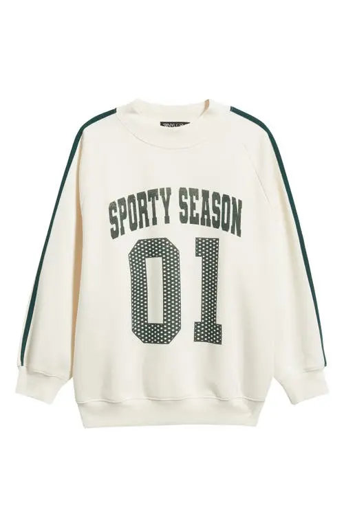 VINYL ICONS Sporty Season Graphic Sweatshirt