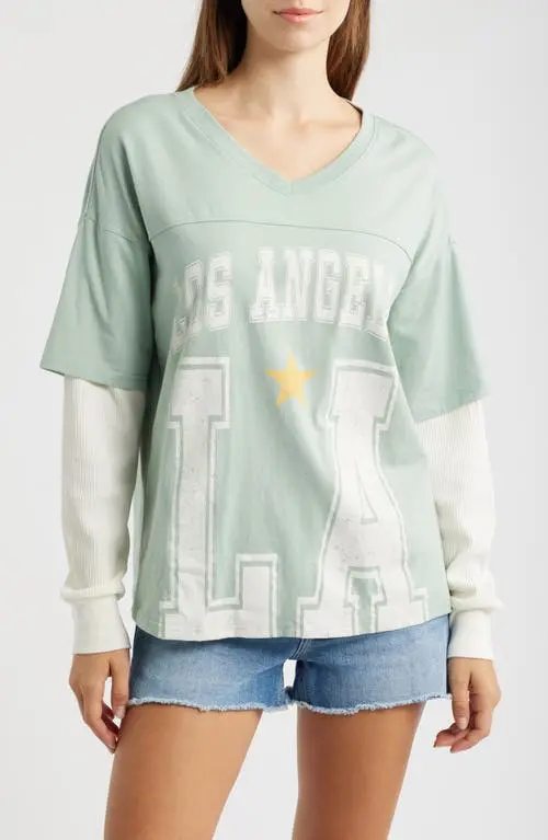 VINYL ICONS La Graphic 2-piece Look T-shirt - Olive
