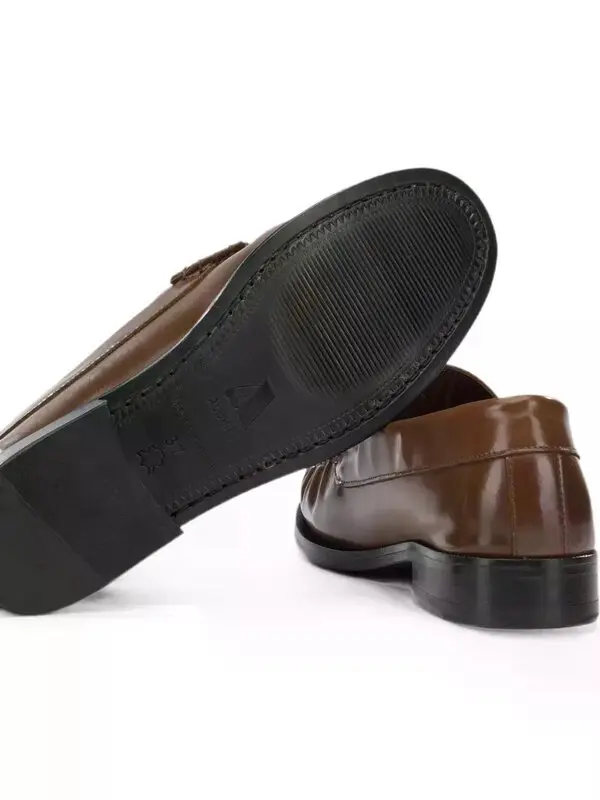 ALOHAS Rivet Leather Loafers