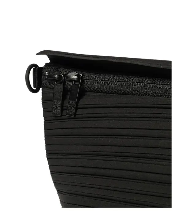 Issey Miyake Pleated Tote Bag - Black