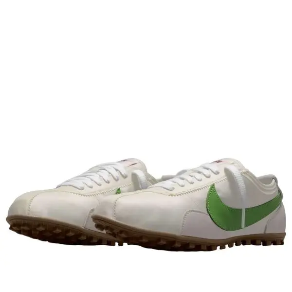 Nike Moon Shoe "sail Chlorophyll" Lace Up Sneakers - Sail/chlorophyll