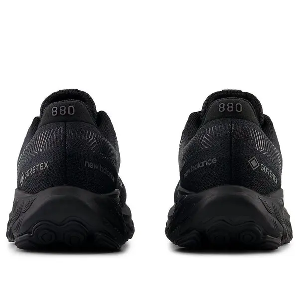 NEW BALANCE Fresh Foam X 880v14 Gore-tex Athletic Sneakers - Black Magnet