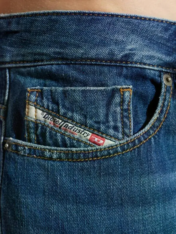 DIESEL® 1980 D-eeper Distressed Jeans