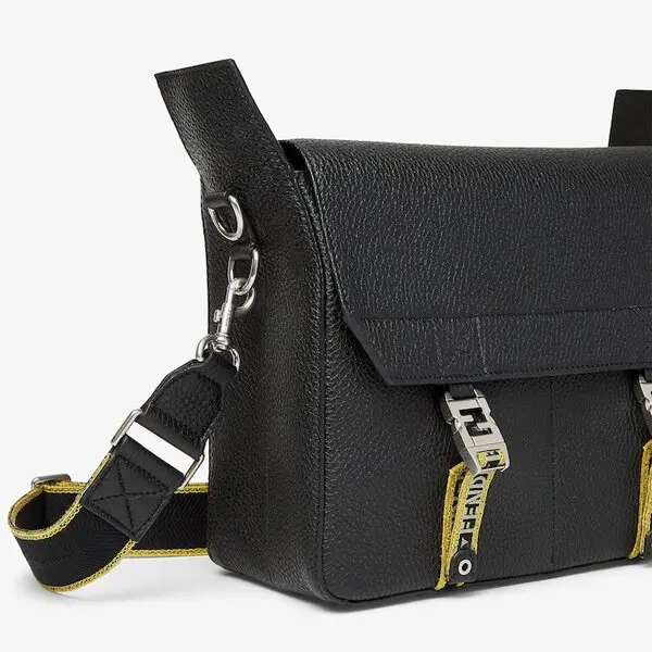 Fendi Flow Medium