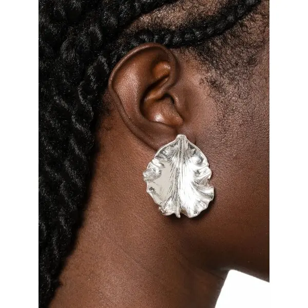 Cult Gaia Tone Leaf Engraved Earrings - Silver