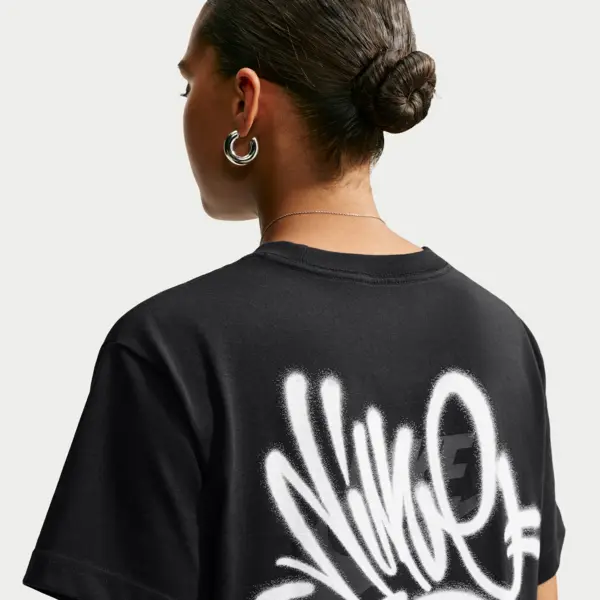 Nike Sportswear Classic Oversized T-shirt