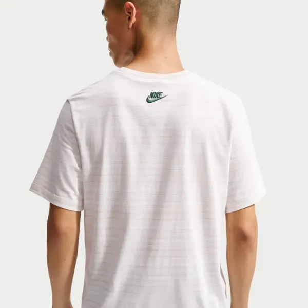 Nike Sportswear Striped T-shirt