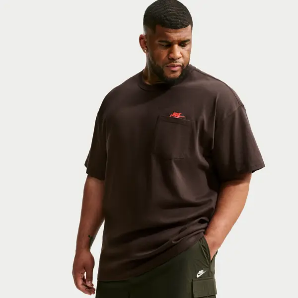 Nike Sportswear Premium Essentials T-shirt