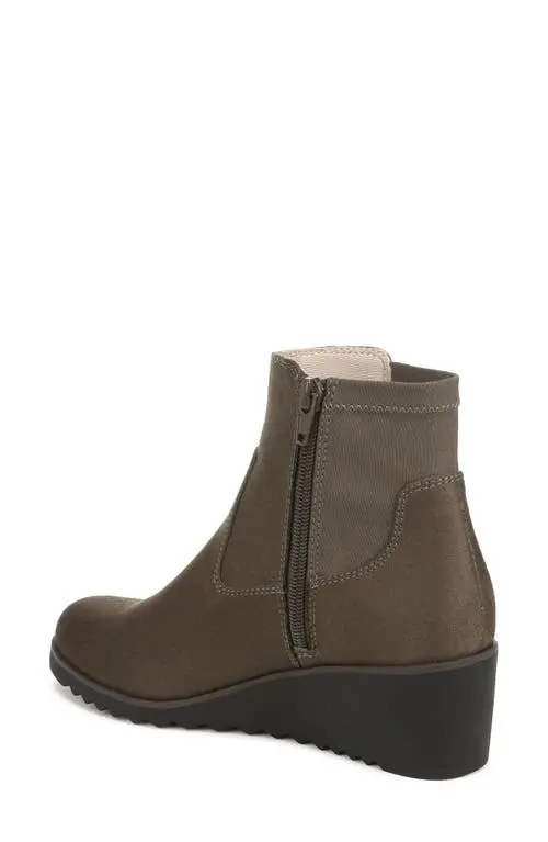 LIFESTRIDE Zionne Wedge Ankle Bootie - Hunter Green