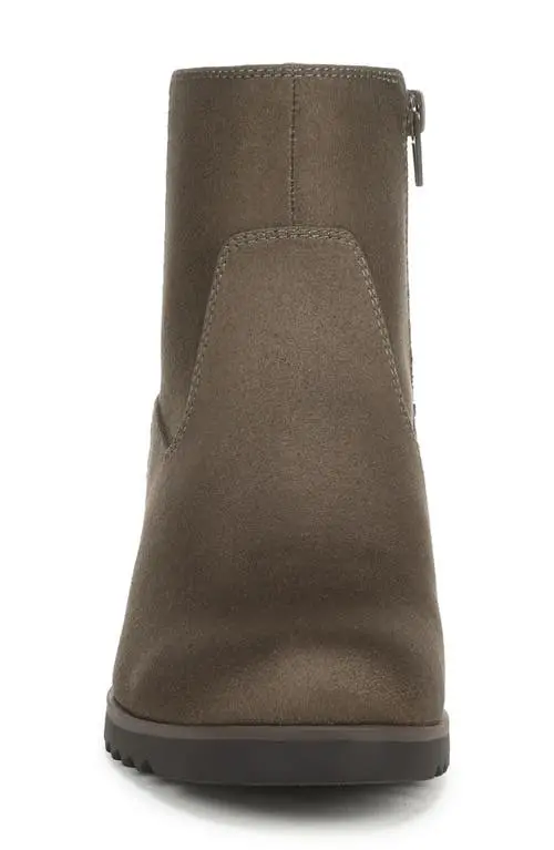 LIFESTRIDE Zionne Wedge Ankle Bootie - Hunter Green