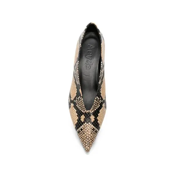 AeydĒ Clara Snakeskin Effect Low Heel Pumps - Cream