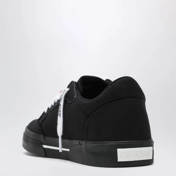 Off-White Vulcanized Low Top Sneakers With Contrast Arrow Logo