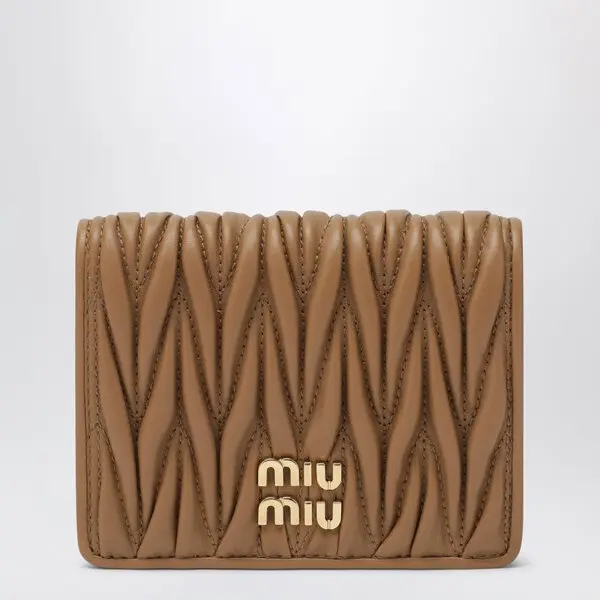 Miu Miu Caramel Wallet In Matelasse Nappa Leather - Cream