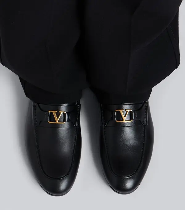 Valentino Garavani Vlogo Leather Penny Loafers - Black